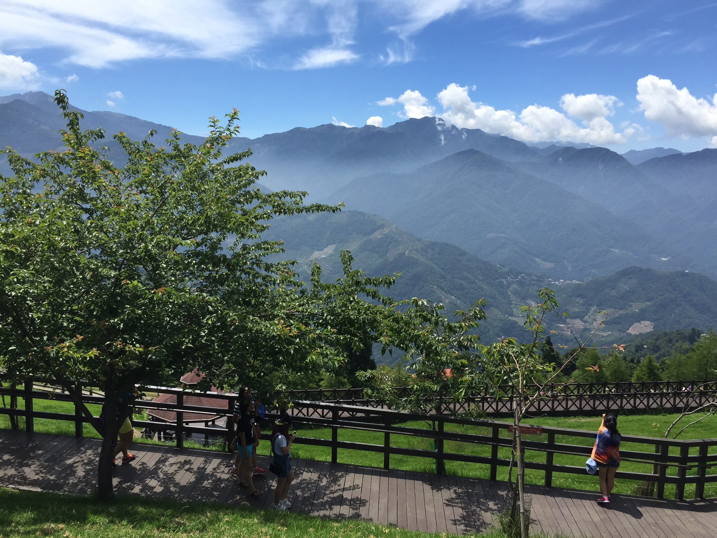 Cingjing Farm Travel Blue Day free image download