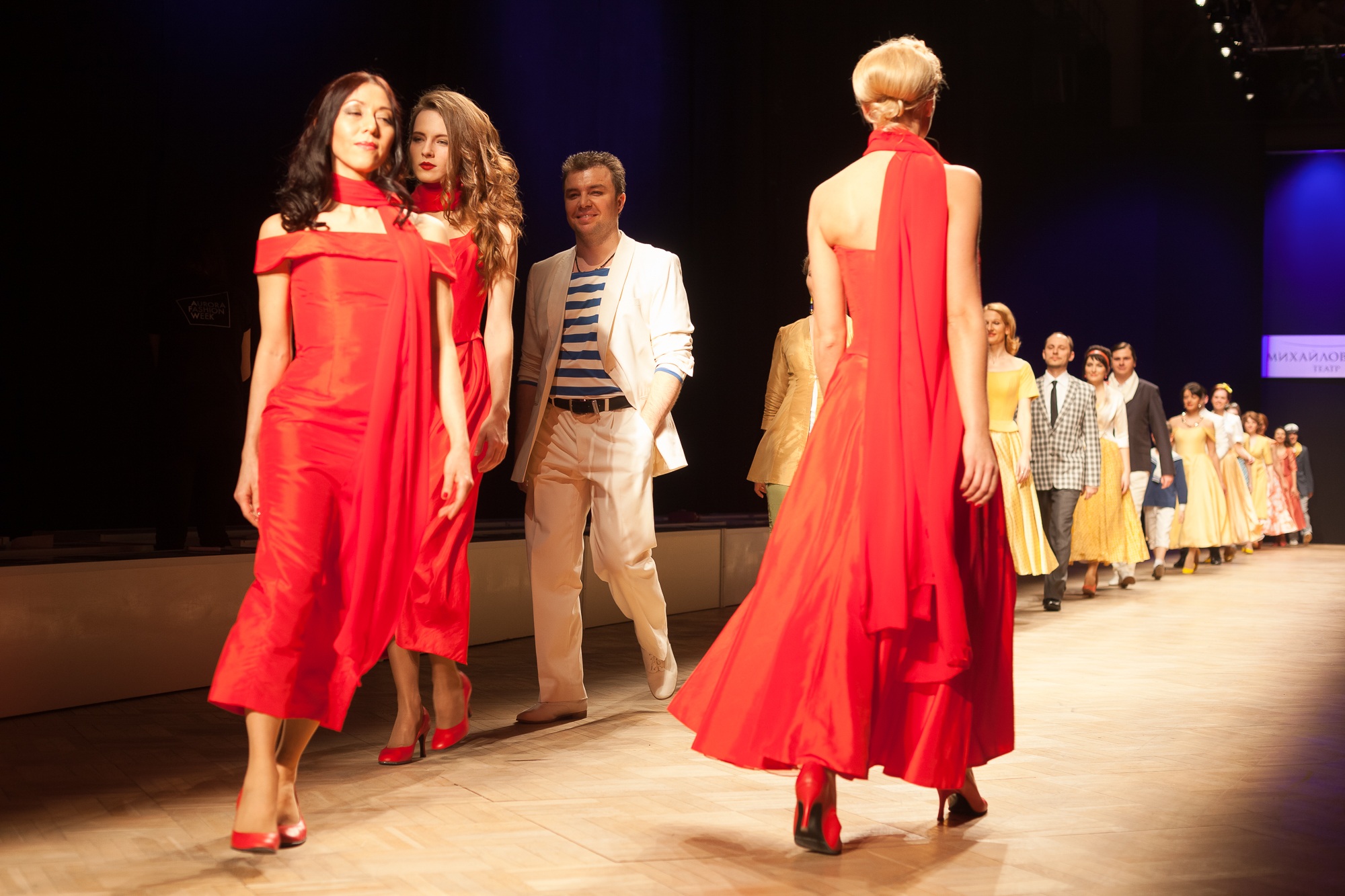 Model girl fashion show free image download