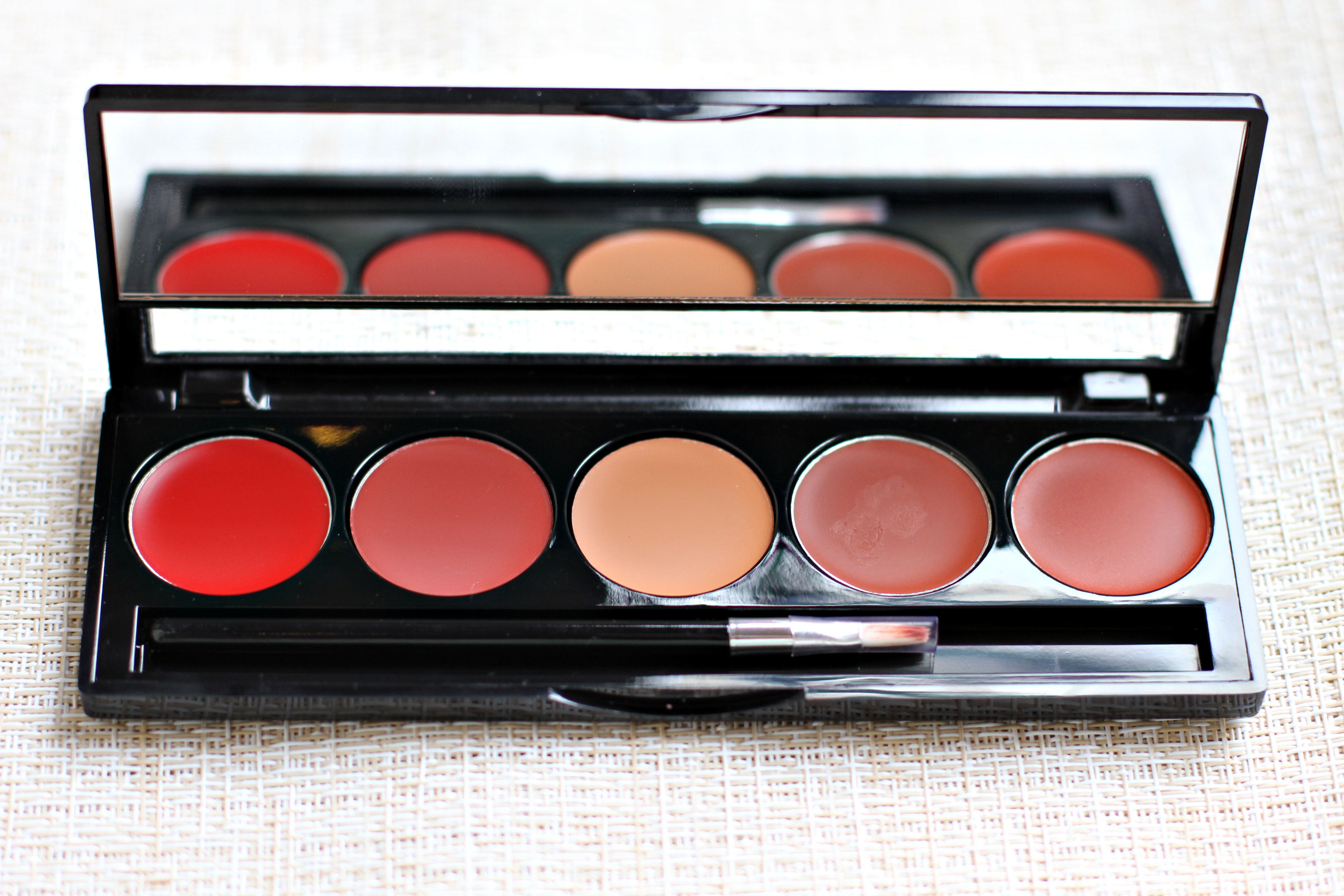 Shadow makeup look free image download