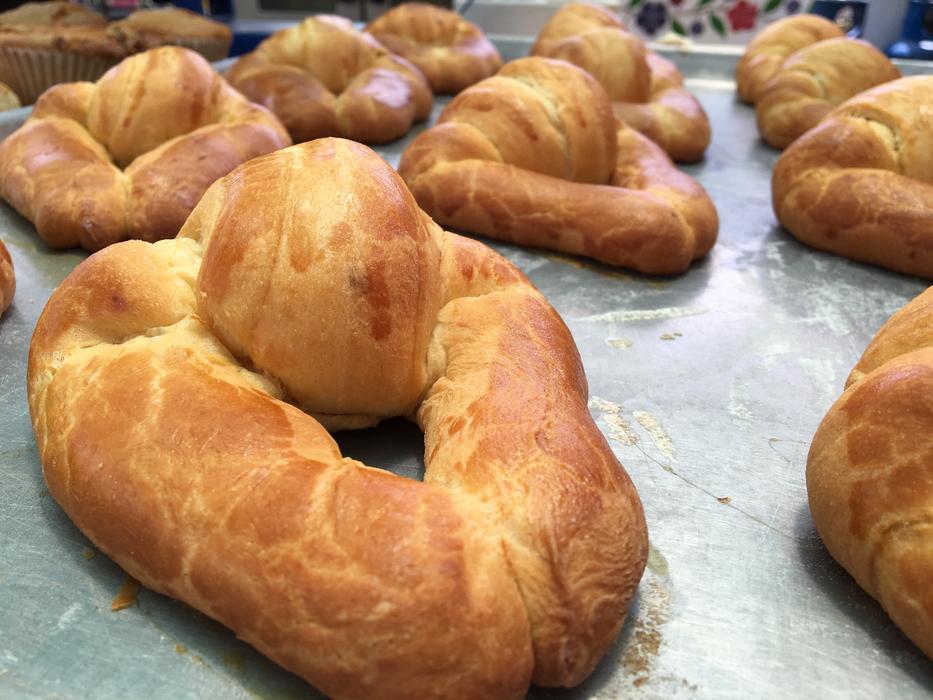 Homemade delicious crusty bread free image download