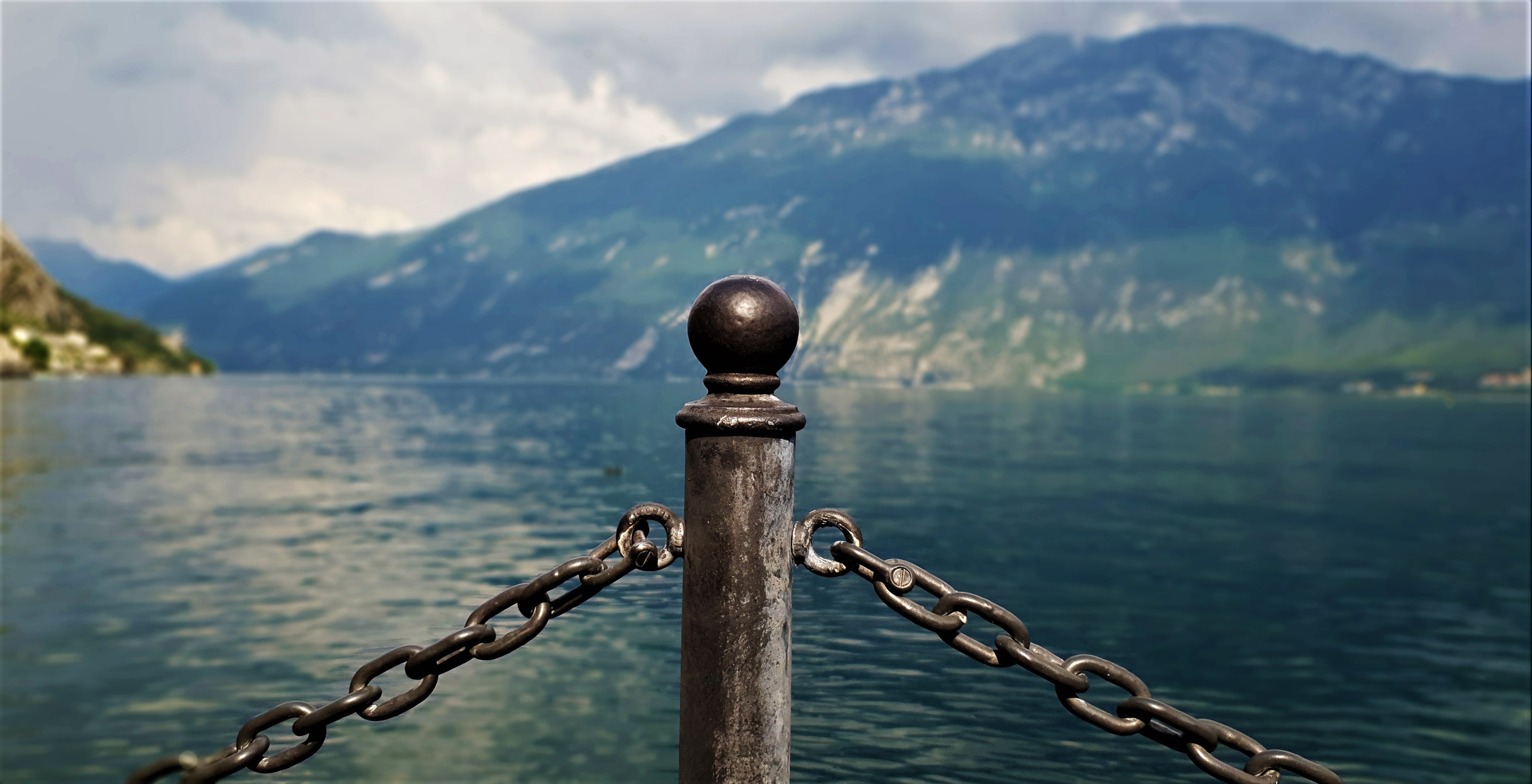 Garda Post Mountains free image download