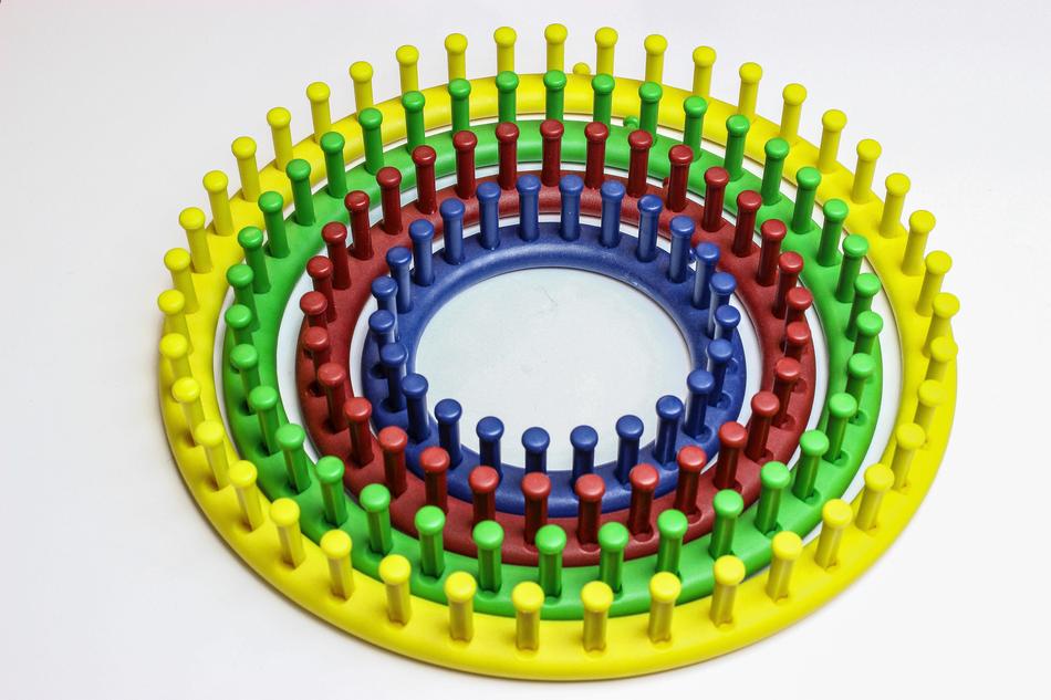 Circle Of Colors Green free image download