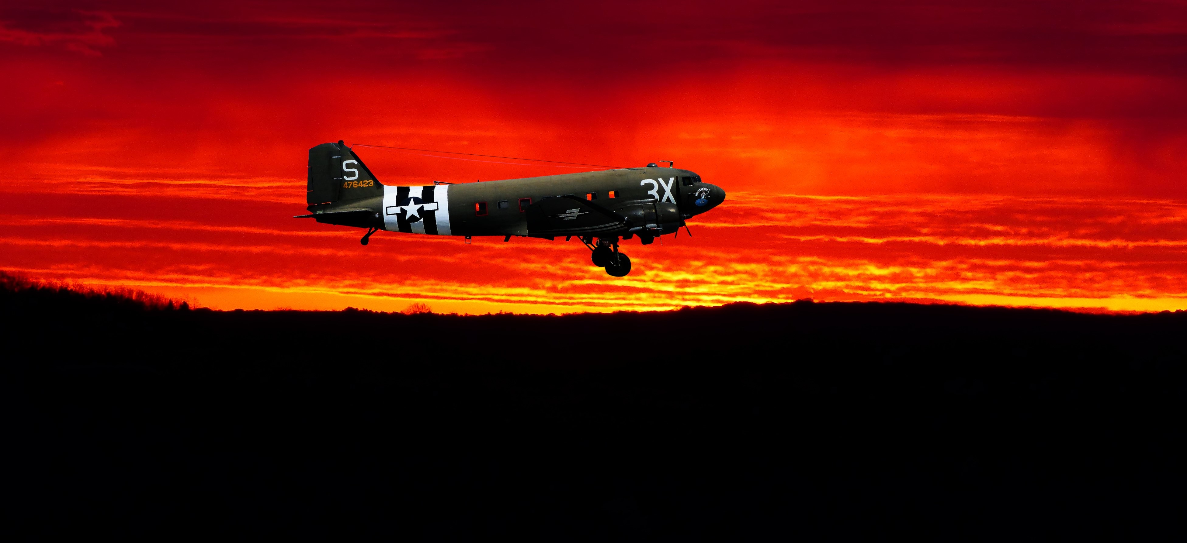 Sunset Aircraft Bomber free image download