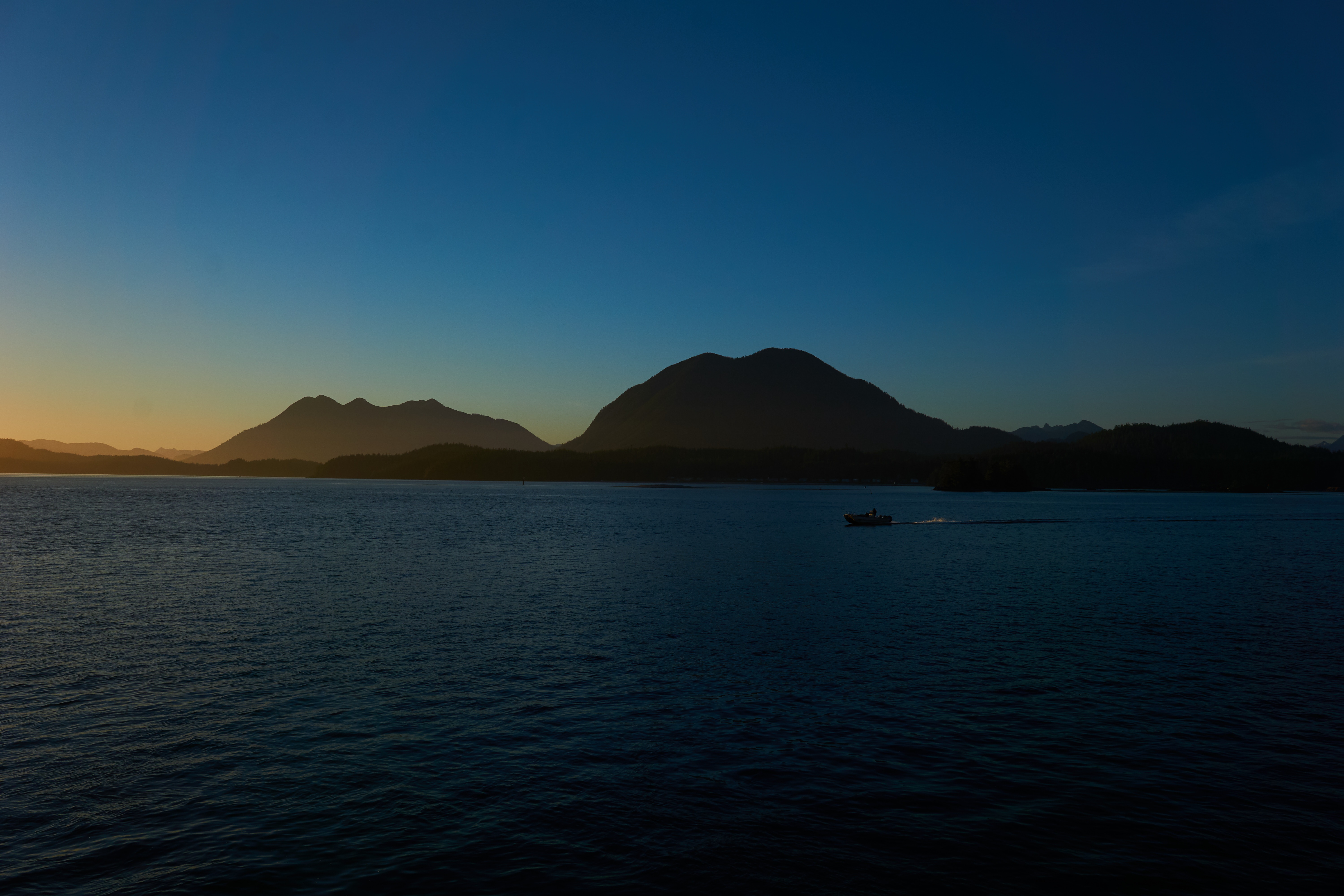 Tofino Mountains Sunset free image download