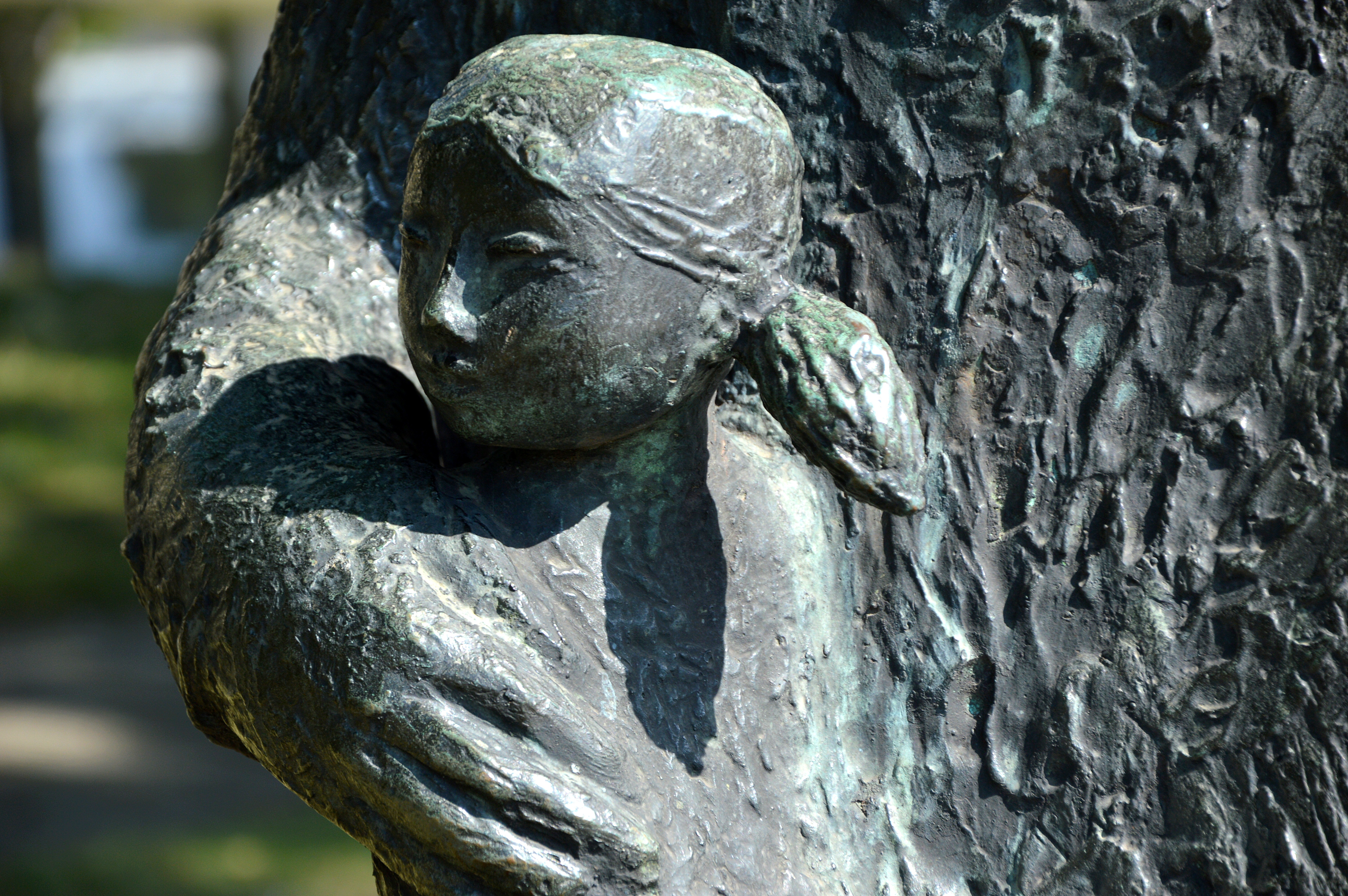 Child sculpture stone free image download
