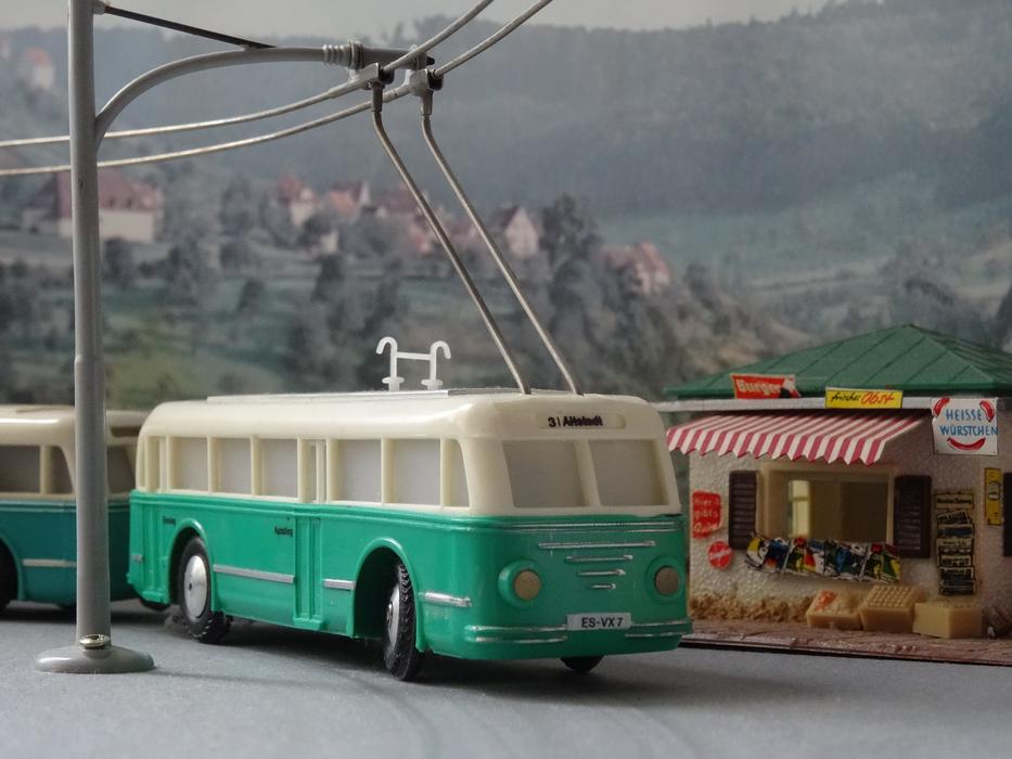 Trolley Bus Trackless free image download