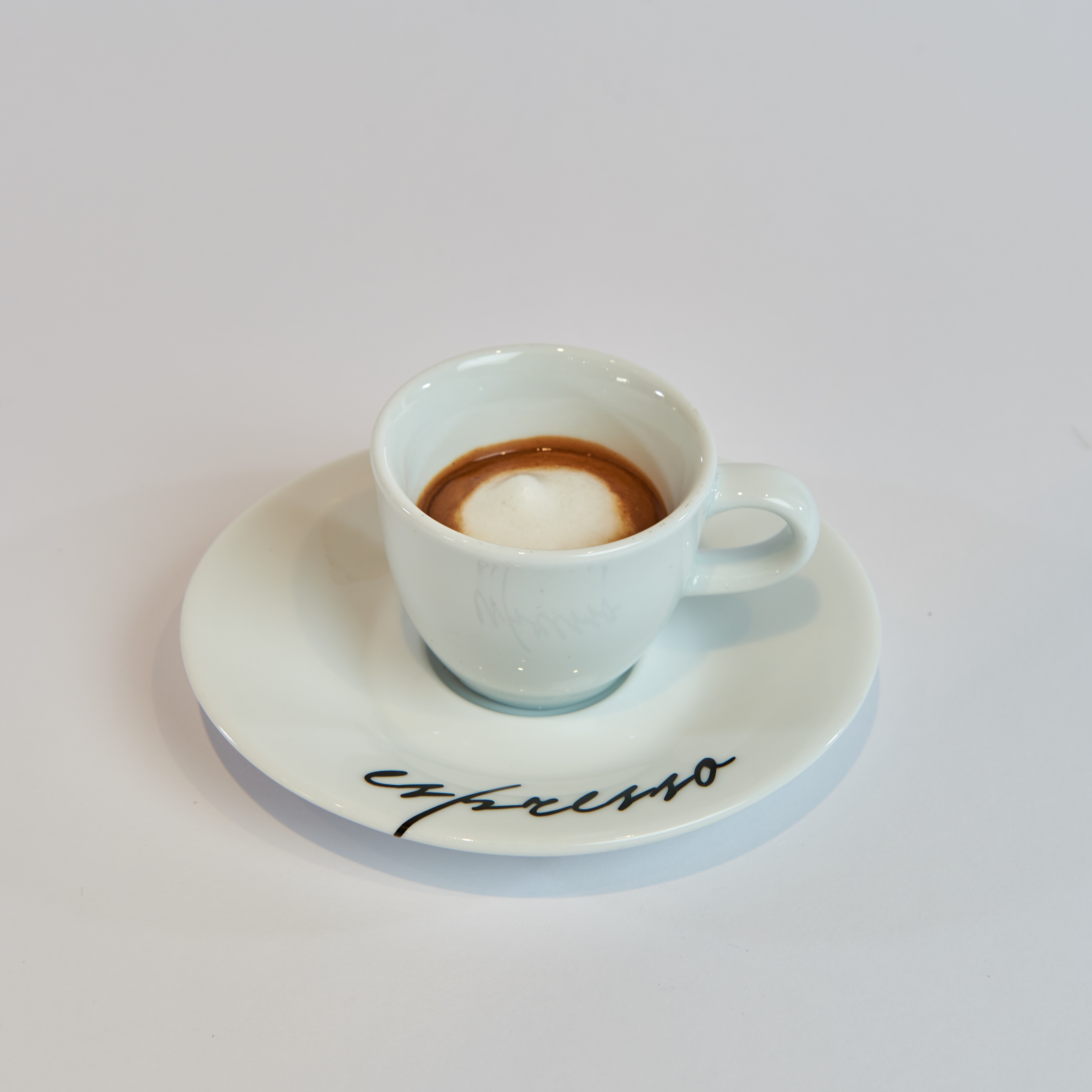 Hot espresso with cream free image download