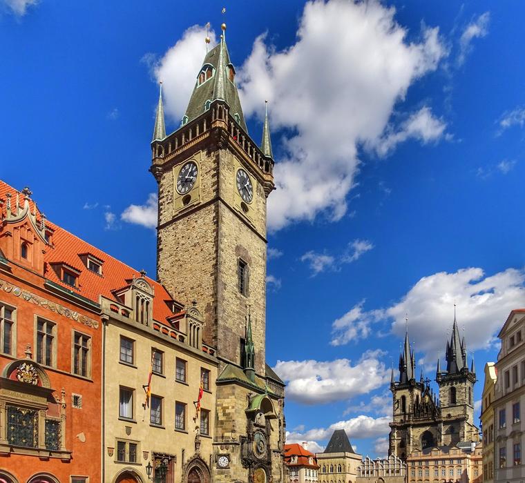 Beautiful building in europe free image download
